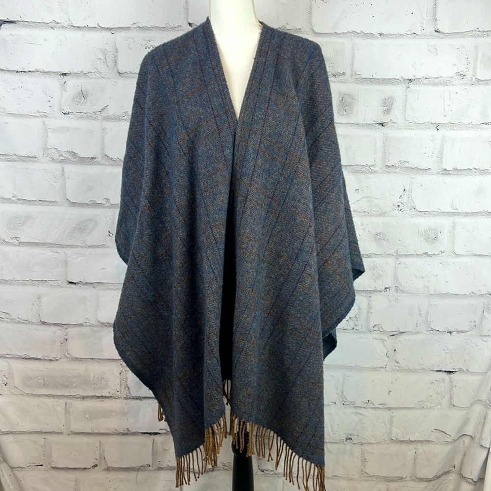 100% Lambswool Tweed Ruana Herringbone Woven Made In … - Gem